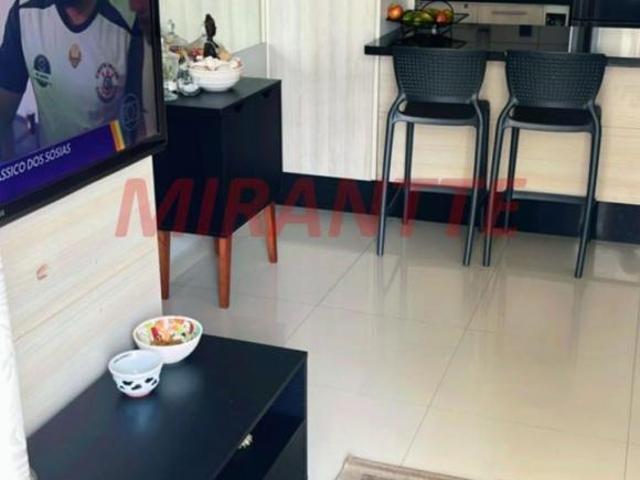 Apartamento de 58m² com 2 quartos