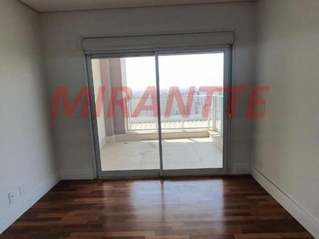 Apartamento de 600m² com 4 quartos