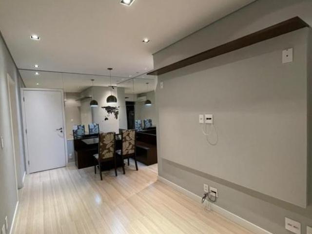 Apartamento de 60 m², 2 quartos em Jardim Tupanci, Barueri