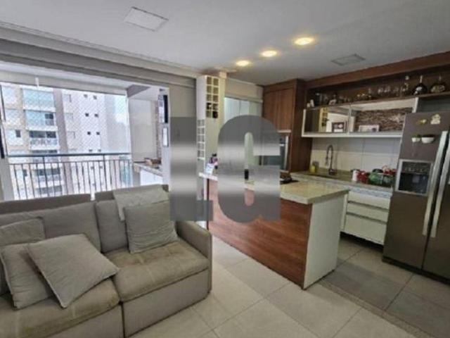 Apartamento de 60m² com 2 dormitórios E 1 vaga no jardim Esmeralda SP