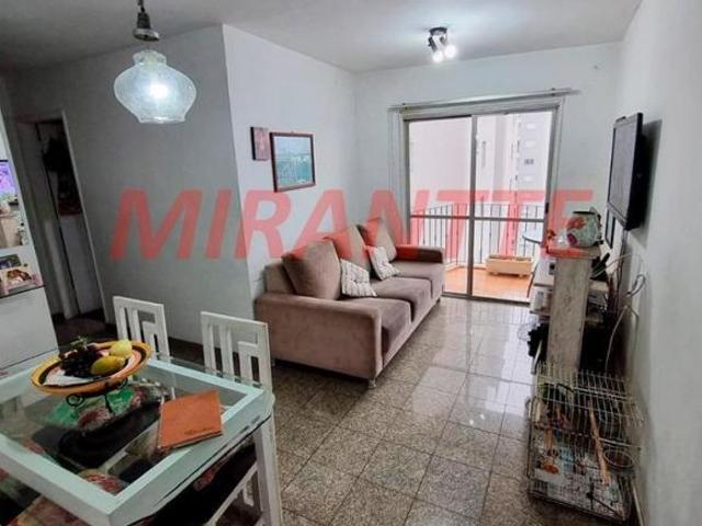 Apartamento de 60m² com 2 quartos
