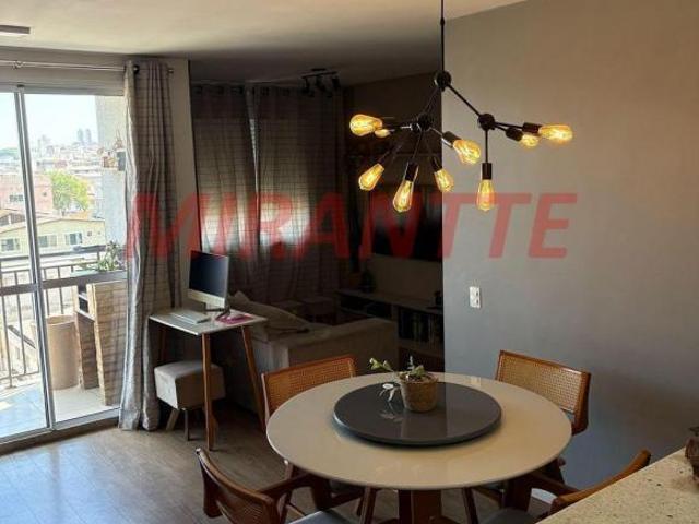 Apartamento de 60m² com 2 quartos