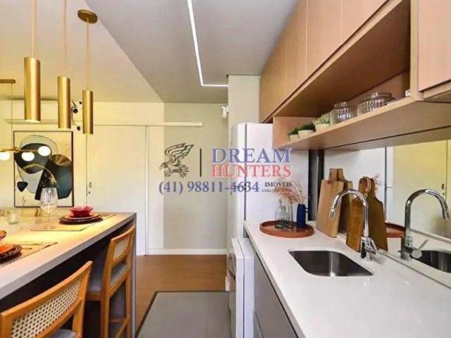 Apartamento de 60m² no bairro Tingui, com 2 quartos 1 suíte, 2 banheiros e 1 vaga de garagem