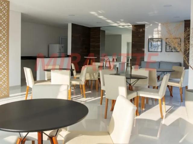 Apartamento de 60m² com 2 quartos em Parada Inglesa