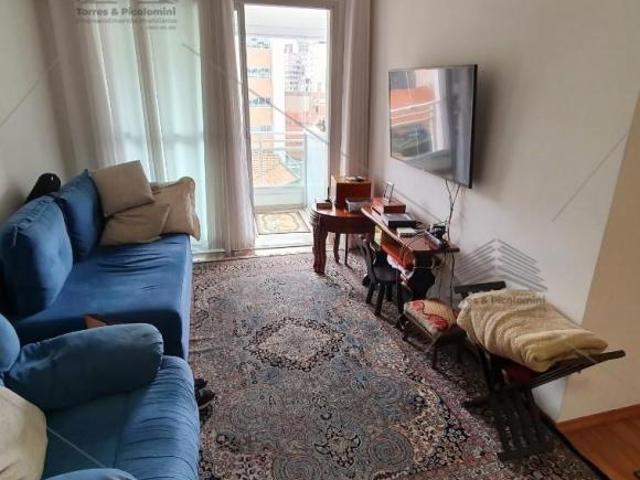 Apartamento de 61 mts2 muito bem distribuídos na Bela Vista, excelente condomínio e excelente locali