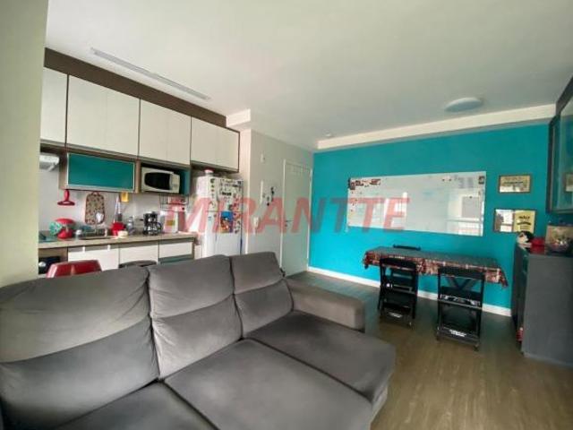 Apartamento de 61m² com 2 quartos