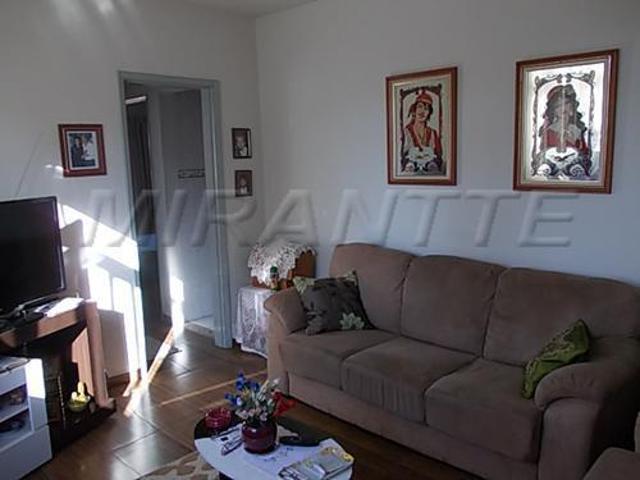 Apartamento de 61m² com 2 quartos