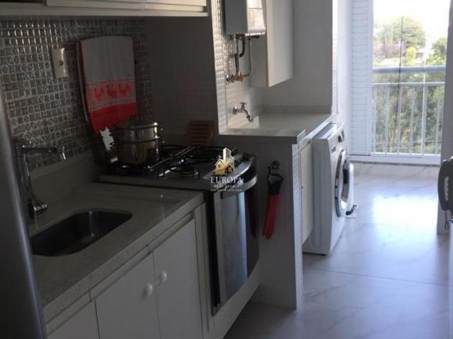 Apartamento de 62m² á venda com 2 dormitórios, 1 suíte e vaga Vila Isa