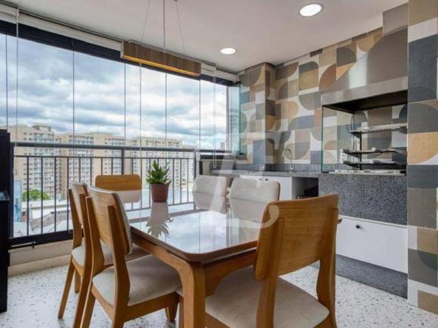 Apartamento de 67m² à venda na Barra Funda