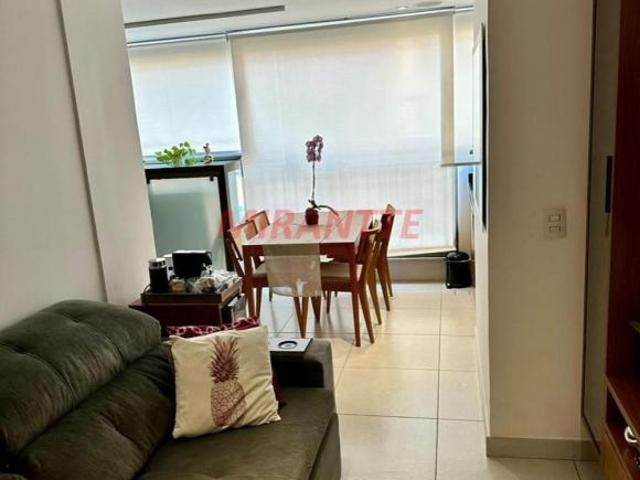 Apartamento de 64m² com 2 quartos