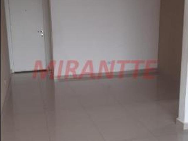 Apartamento de 65m² com 2 quartos