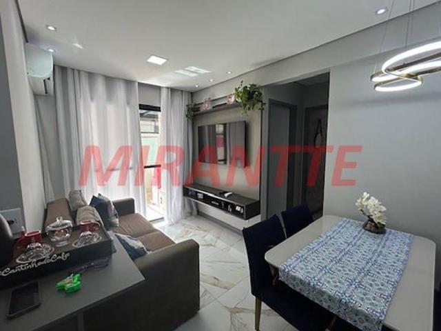 Apartamento de 65m² com 2 quartos