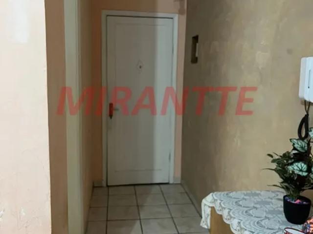 Apartamento de 65m² com 2 quartos em Água Fria