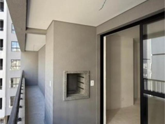 Apartamento de 66 m² com 3 quartos à venda no Novo Mundo Curitiba