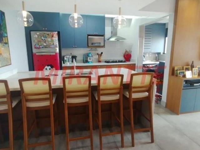 Apartamento de 66m² com 2 quartos