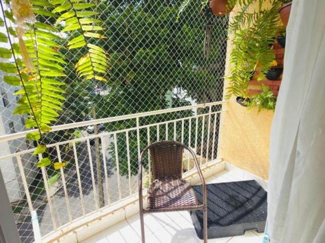 Apartamento de 69 m² com 2 quartos à venda em Guarulhos no condomínio Flor de Liz Vila Fátima