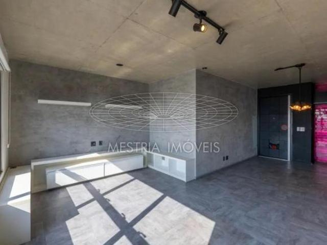 Apartamento de 69 m², com design industrial no MaxHaus Campo Belo | Vista livre e 1 vaga!
