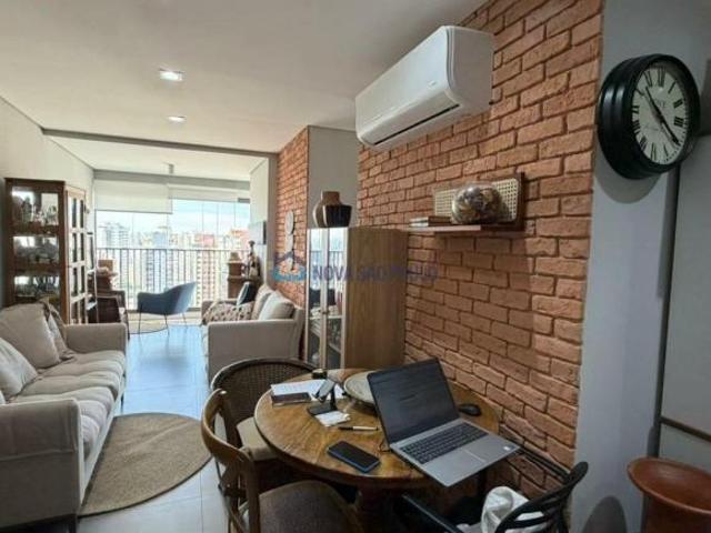Apartamento de 69m² com 3 dormitórios, varanda, vista livre e próximo ao metrô