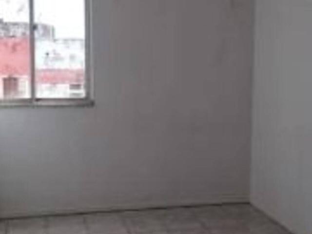 Apartamento de 70 m² na Dorival Caymmi Itapuã Salvador BA, à venda por R$ 250.000 ou aluguel por R$ 1.800/mês