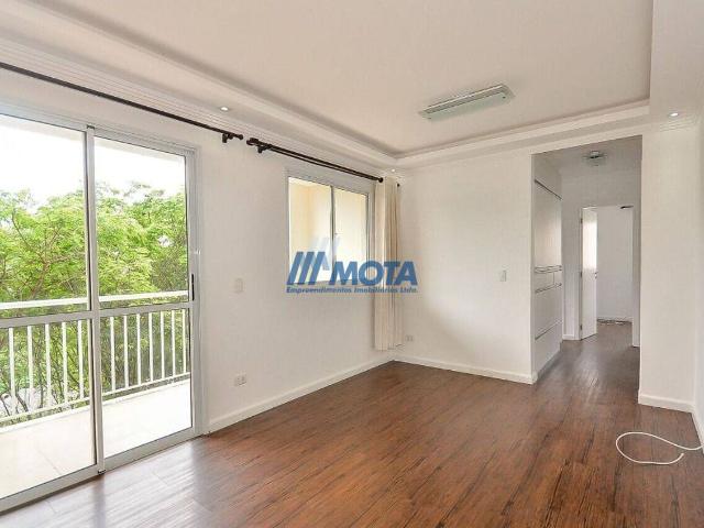 Apartamento de 70 m² na Francisco Raitani Capão Raso Curitiba PR, aluguel por R$ 3.300/mês