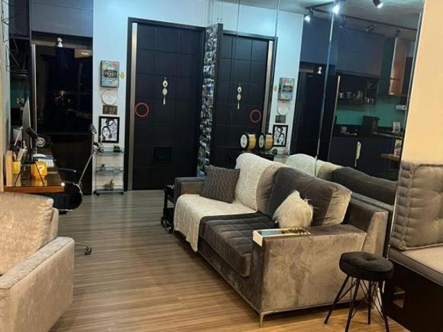 Apartamento de 70m2 R$ 689.000,00 Condomínio Max Haus MIGY, andar alto arquitetura aberta, com possi
