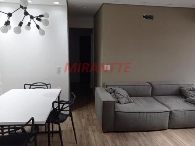 Apartamento de 70m² com 2 quartos