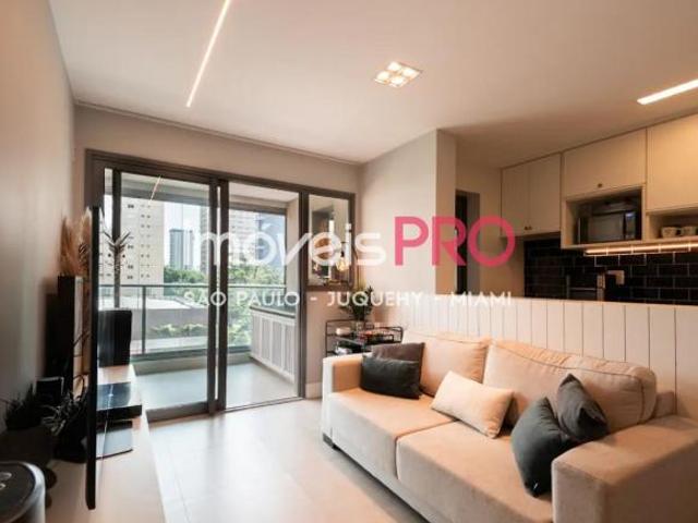 Apartamento de 71 m² à venda em Moema