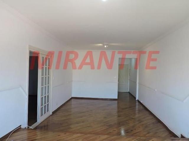 Apartamento de 71m² com 1 quartos