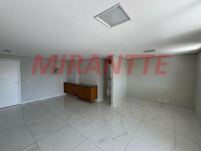 Apartamento de 71m² com 2 quartos