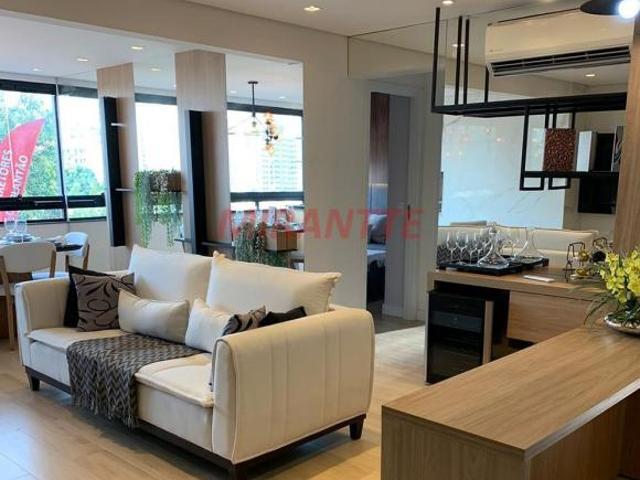 Apartamento de 71m² com 2 quartos