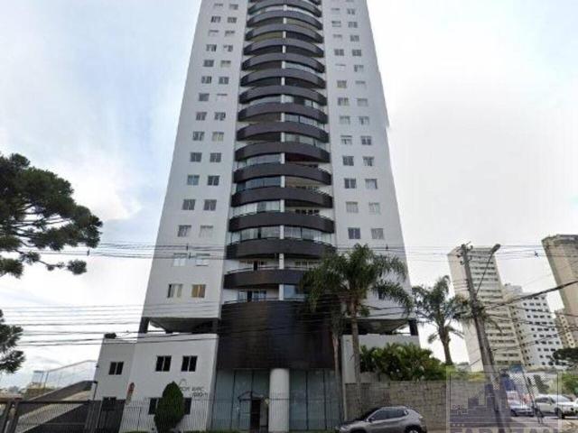 Apartamento de 72 m² na Ubaldino Do Amaral Alto da Glória Curitiba PR, aluguel por R$ 2.300/mês
