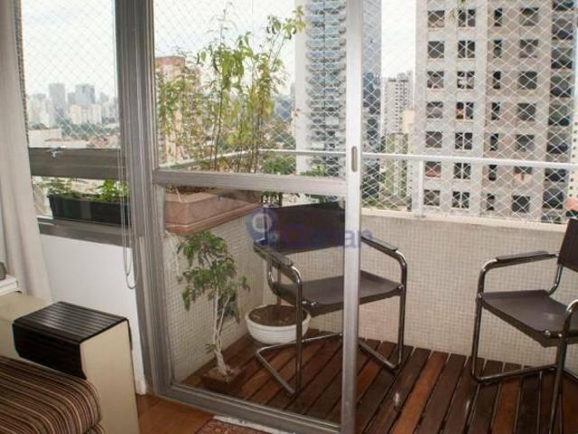 Apartamento de 72 m² com 2 dormitórios à venda em Itaim Bibi São Paulo/SP