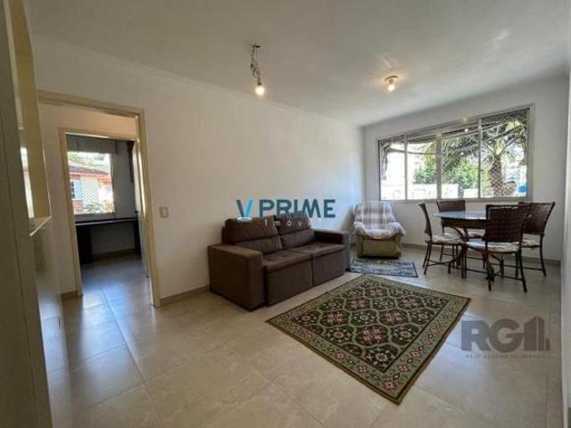 Apartamento de 72m² com 2 dormitórios, no bairro no bairro Mont Serrat