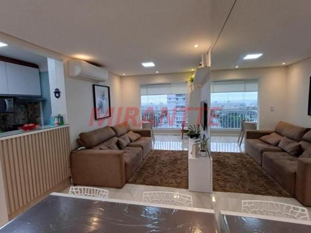 Apartamento de 72m² com 3 quartos