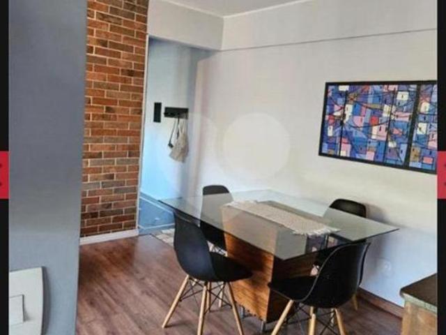 Apartamento de 72m² a venda no Cabral