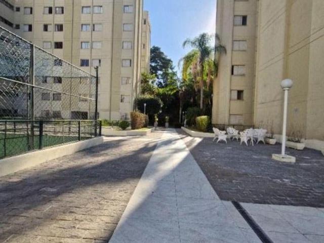Apartamento de 77 m² com 3 quartos à venda próximo ao metrô Vila Sônia