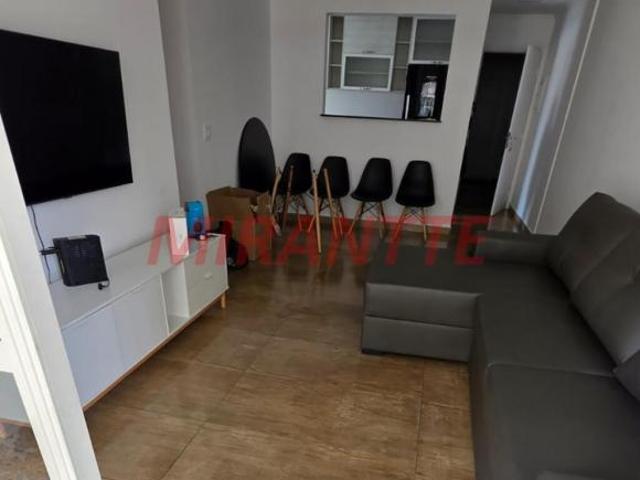 Apartamento de 77m² com 2 quartos