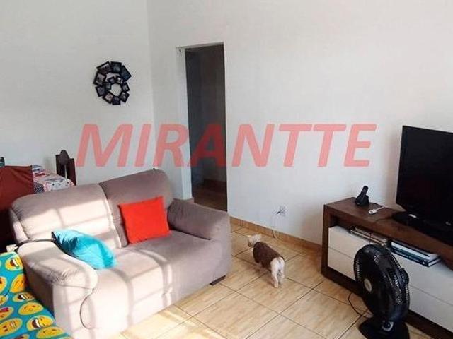 Apartamento de 77m² com 2 quartos