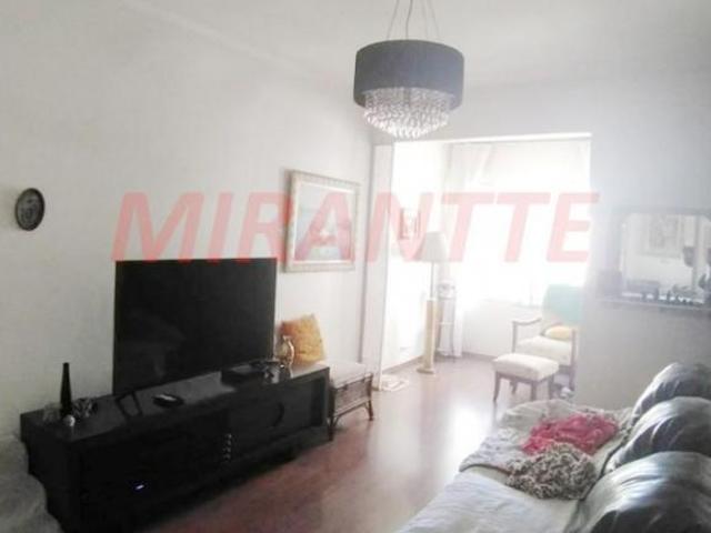 Apartamento de 77m² com 2 quartos