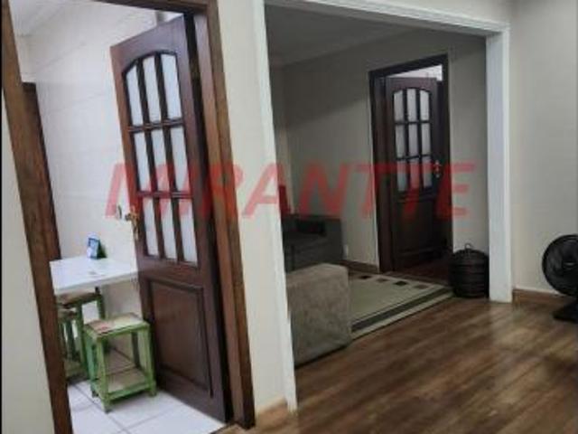 Apartamento de 77m² com 3 quartos