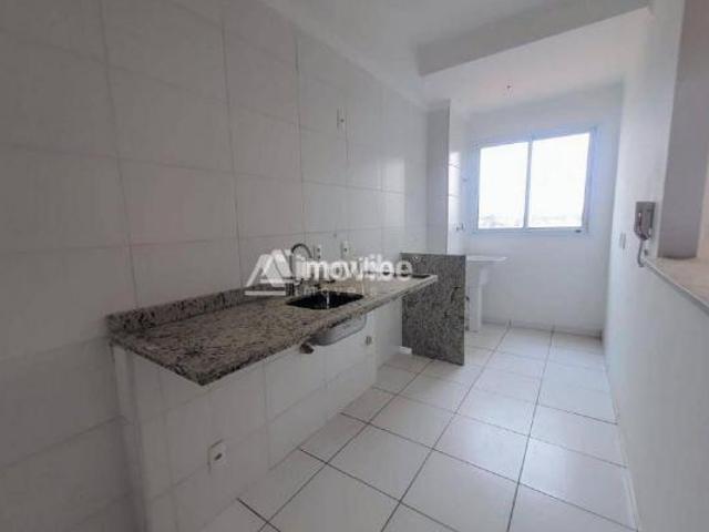 Apartamento de 74m², com três dormitórios, sendo uma suíte, no Residencial Altos da Colina Santa B
