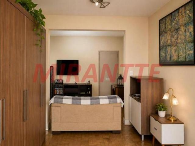 Apartamento de 74m² com 1 quartos