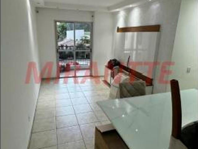 Apartamento de 74m² com 3 quartos