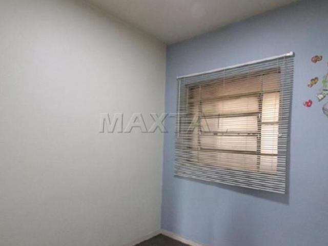 Apartamento de 75m²,com 3 quartos, sala para 2 ambientes,1 banheiro, área de serviço, sem vaga