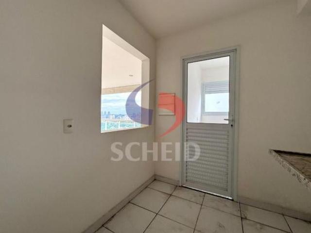 Apartamento de 76 metros com 02 dorm / 01 suíte, com varanda no Alto da Boa Vista em cond clube