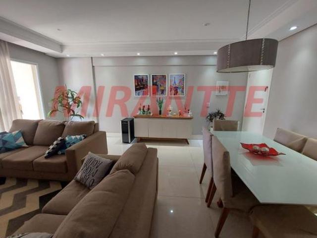 Apartamento de 76m² com 2 quartos