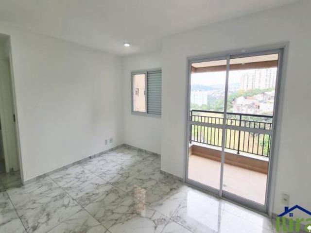 Apartamento de 76m² com 3 dormitórios sendo 1 suite e 2 vagas de garagem no Condominio Central Parl