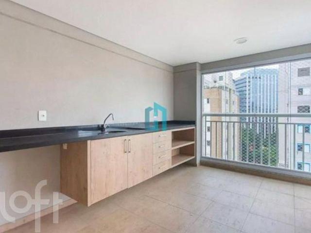 Apartamento de 76m² na Vila Olímpia à Venda