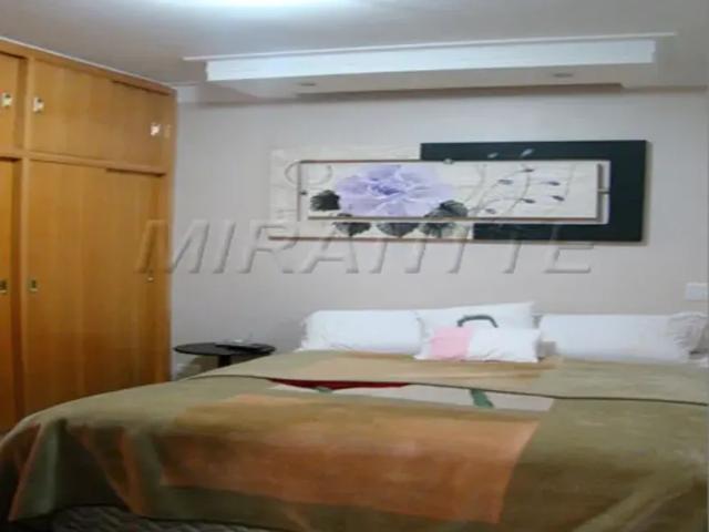 Apartamento de 76m² com 2 quartos em Vila Nova Parada