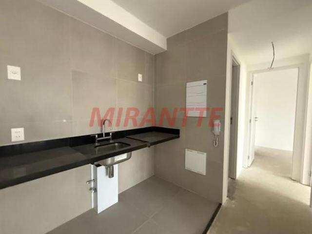 Apartamento de 78m² com 2 quartos